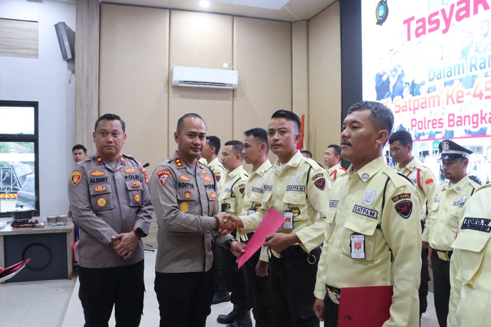 14 Satpam Berprestasi Diberikan Penghargaan, Ini Kategorinya ...